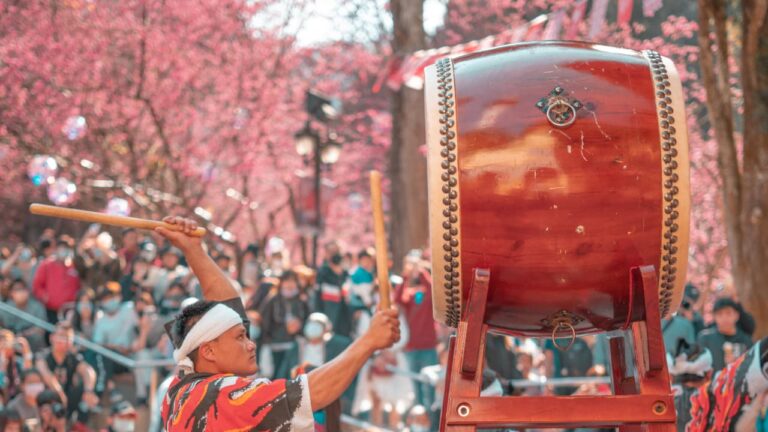 The Power of Taiko: Japanese Drums in Tradition and Culture | Tradition ...